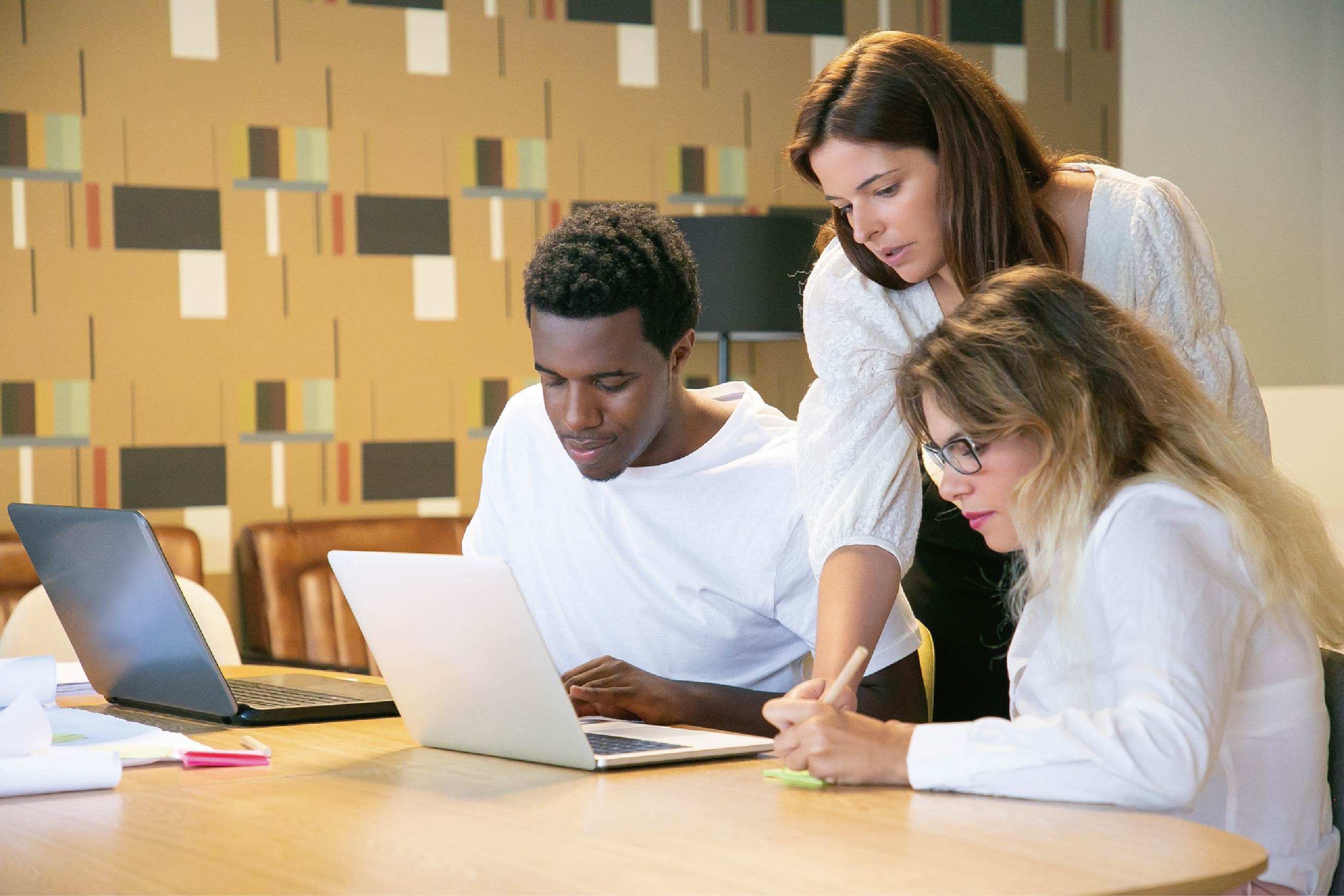 Wi-Fi Solutions Empower Digital Learning in Modern Junior High School ...